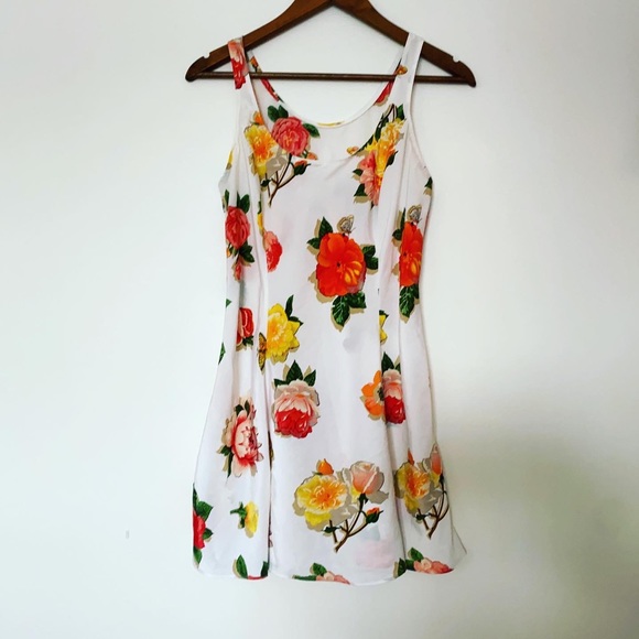 Victoria's Secret | Dresses | Vintage Victorias Secret Floral Spring ...